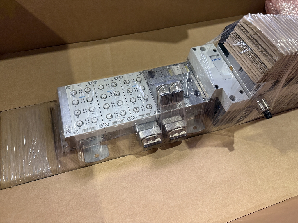 ABS-world-Online - Engine electronics, control devices, ABS used and new - FESTO 547965 VTSA-F ...